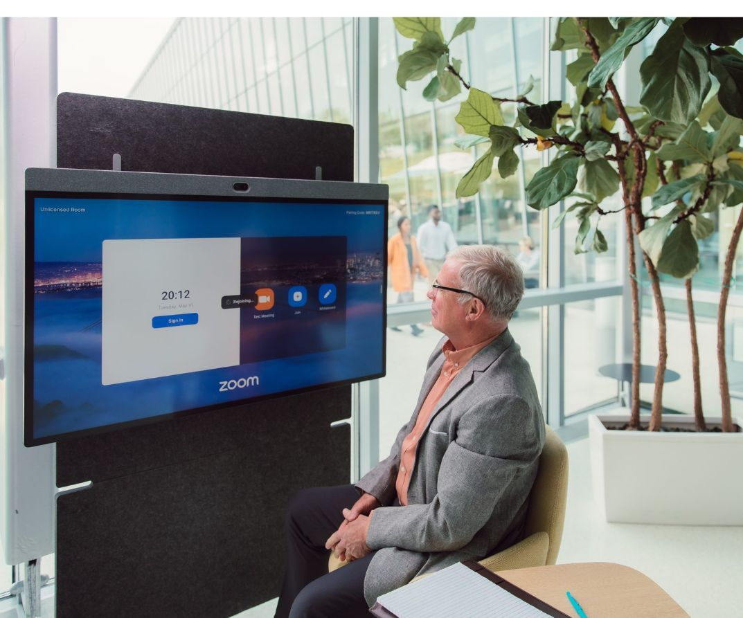 Displays & Projectors